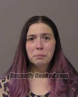 Recent Booking / Mugshot for LINDSEY KAY WHITE in Macon County, Illinois