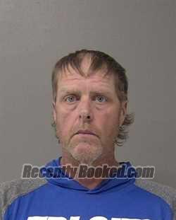 Recent Booking / Mugshot for MATTHEW ERIN GIDEON in Macon County, Illinois