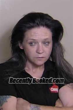 Recent Booking / Mugshot for BOBBIE LANCASTER in Madison County, Illinois