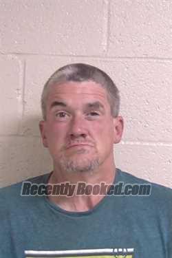 Recent Booking / Mugshot for CHRISTOPHER ELLIS in Madison County, Illinois