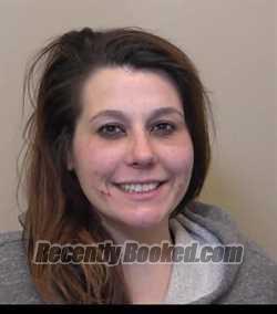 Recent Booking / Mugshot for ALEXIS HARSHBARGER in Madison County, Illinois