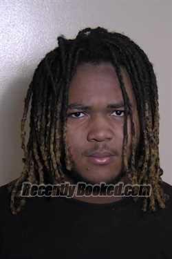 Recent Booking / Mugshot for MYLON HENRY in Madison County, Illinois