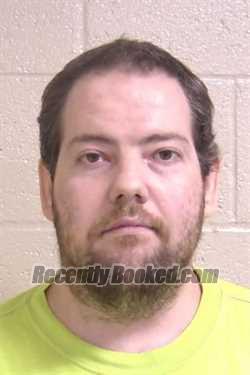 Recent Booking / Mugshot for MICHAEL KYLE in Madison County, Illinois