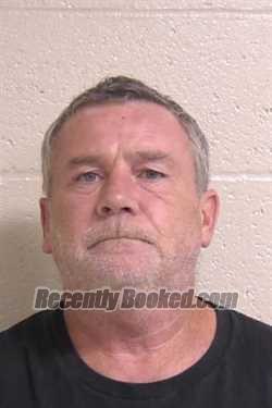 Recent Booking / Mugshot for ROBERT EDSALL in Madison County, Illinois