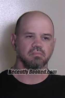 Recent Booking / Mugshot for EDWARD MINCEY in Madison County, Illinois