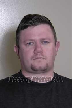 Recent Booking / Mugshot for JUSTIN PINKSTON in Madison County, Illinois