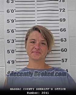 Recent Booking / Mugshot for AMBER M GILBERT in Massac County, Illinois