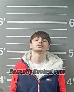 Recent Booking / Mugshot for BRAYDEN M SMITH in Montgomery County, Illinois