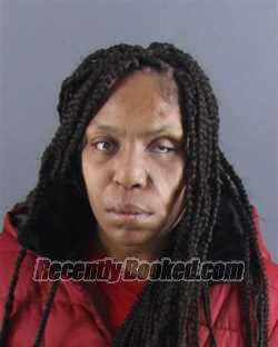 Recent Booking / Mugshot for PRECIOUS D THOMAS in Peoria County, Illinois