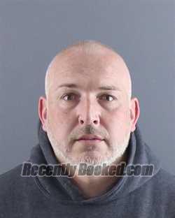 Recent Booking / Mugshot for NICHOLAS G HINKLE in Peoria County, Illinois