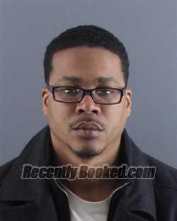Recent Booking / Mugshot for SHAWN MICHAEL TAYLOR in Peoria County ...