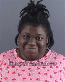 Recent Booking / Mugshot for DESTINY J CARPENTER in Peoria County, Illinois