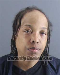 Recent Booking / Mugshot for EBONIE SHAKIKI KELLY in Peoria County ...
