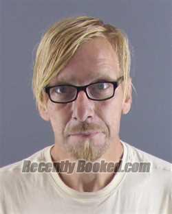 Recent Booking / Mugshot for PAUL J LINTNER in Peoria County, Illinois