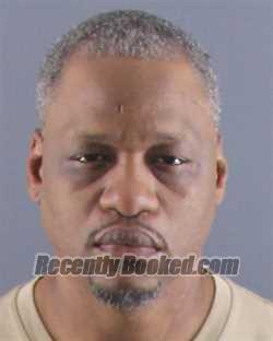 Recent Booking / Mugshot for OMAR MAURICE BROOKS in Peoria County, Illinois