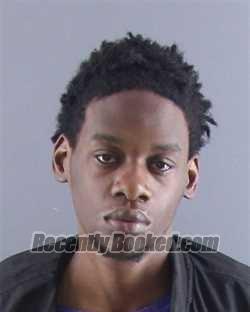 Recent Booking / Mugshot for ARTAVIUS J BREEDLOVE in Peoria County ...