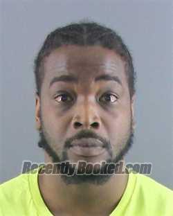 Recent Booking / Mugshot for QUAMAIN CORY CLARK in Peoria County, Illinois
