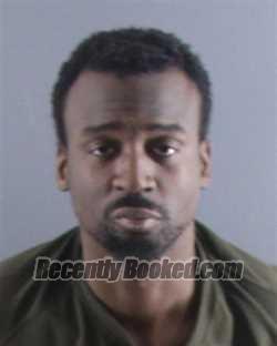 Recent Booking / Mugshot for DAREECE K COATS in Peoria County, Illinois