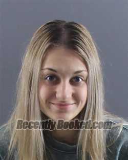 Recent Booking / Mugshot for TAYLOR R KNIGHT in Peoria County, Illinois