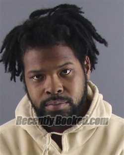 Recent Booking / Mugshot for DESMOND Q CLARK in Peoria County, Illinois