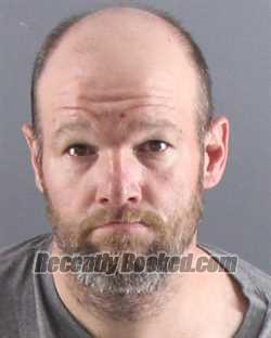 Recent Booking / Mugshot for SHANE R HOLMES in Peoria County, Illinois