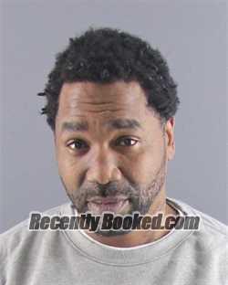 Recent Booking / Mugshot for LEON L JORDAN in Peoria County, Illinois