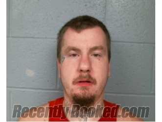 Recent Booking / Mugshot for Skylar Knapp in Perry County, Illinois