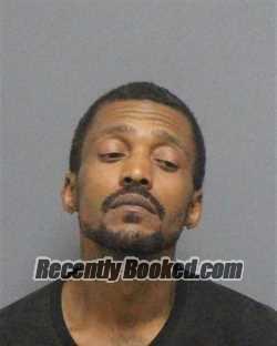 Recent Booking / Mugshot for TONY LAMONTE FIELDS in Guilford County ...