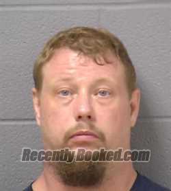 Recent Booking / Mugshot for RYAN W REYNOLDS in Will County, Illinois