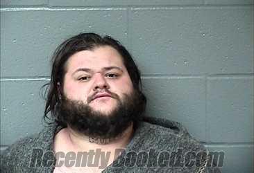 Recent Booking / Mugshot for MATTHEW S GILLIAM in Woodford County, Illinois