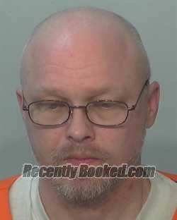 Recent Booking / Mugshot for Ryan Michael Hade in Allen County, Indiana