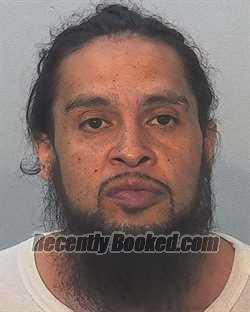 Recent Booking / Mugshot for Tony Ray Mauricio in Allen County, Indiana