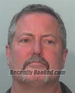 Recent Booking / Mugshot for Kevin Lee Smith in Allen County, Indiana