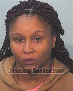 Recent Booking / Mugshot for Tameka Lashay Thomas in Allen County, Indiana