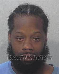 Recent Booking / Mugshot for Lincoln Tamar Easley in Allen County, Indiana