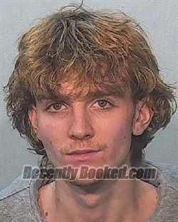 Recent Booking / Mugshot for Aidan Nicholas Reinders in Allen County ...