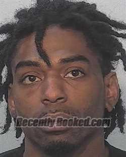 Recent Booking / Mugshot for Dana Deshun Smith in Allen County, Indiana
