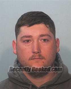Recent Booking / Mugshot for Dustin Tyler Chavis in Allen County, Indiana