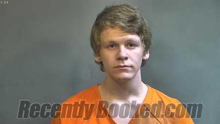 Recent Booking / Mugshot for Devin W Miller in Boone County, Indiana