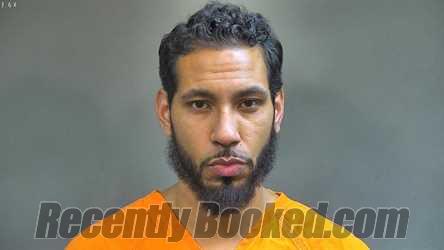Recent Booking / Mugshot for Thaddeus Cayle Cardwell in Boone County ...