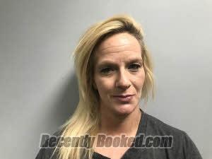 Recent Booking / Mugshot for Amber Nicole Ward in Haywood County, North ...