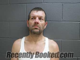 Recent Booking / Mugshot for Christopher F Eversole in Clay County, Indiana