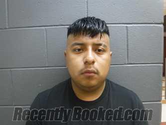 Recent Booking / Mugshot for Hernandez, Carlos in Clay County, Indiana