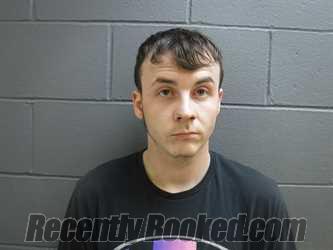 Recent Booking / Mugshot for Simpson, Dustin J in Clay County, Indiana