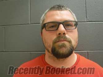 Recent Booking / Mugshot for Jason M Powers in Clay County, Indiana
