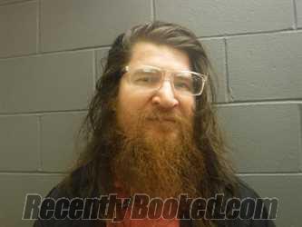 Recent Booking / Mugshot for Travis J Owsley in Clay County, Indiana