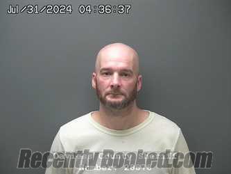 Recent Booking / Mugshot for LYNDON TYLER ROARK in Daviess County, Indiana