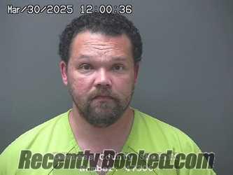 Recent Booking / Mugshot for ERIC DEVON LADY in Daviess County, Indiana