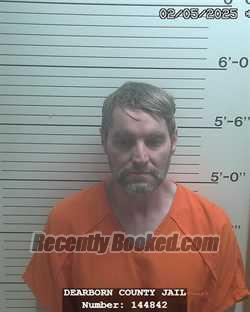 Recent Booking / Mugshot for ROBERT DAVID LOGAN in Dearborn County, Indiana