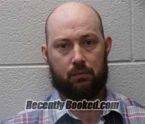 Recent Booking / Mugshot for JUSTIN CODY MOORE in Henderson County ...